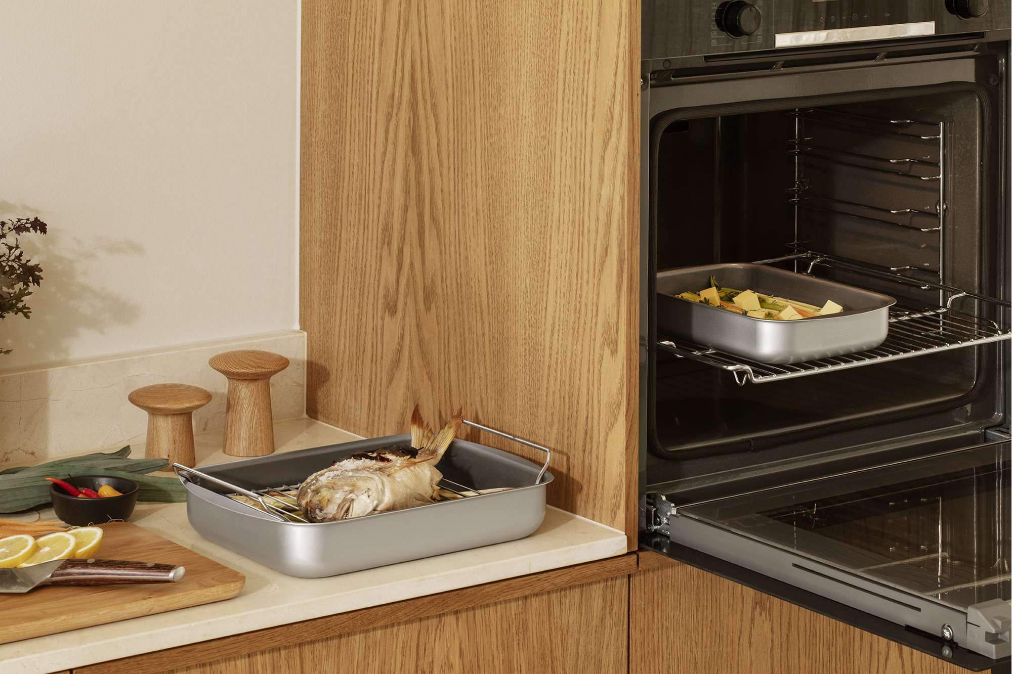 Professional roasting pan with rack - 26x19 cm - ceramic Slip-Let® coating