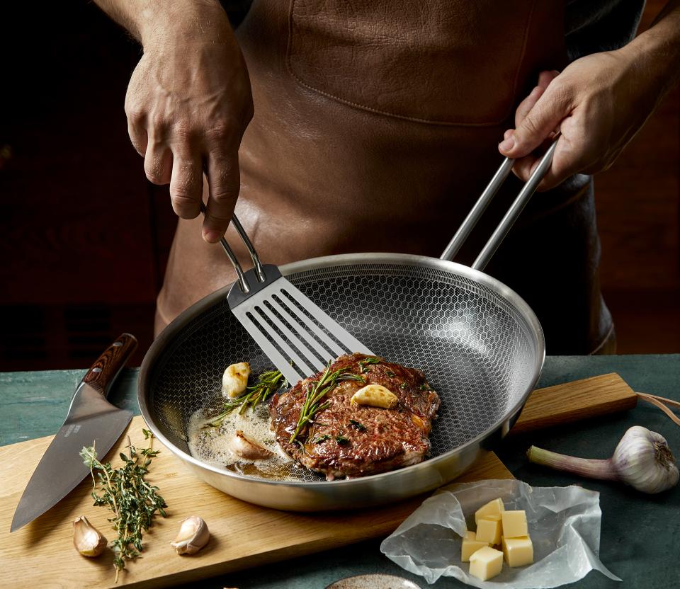 Pans from the Eva Trio Collection | High-Quality Non-Stick Frying Pans